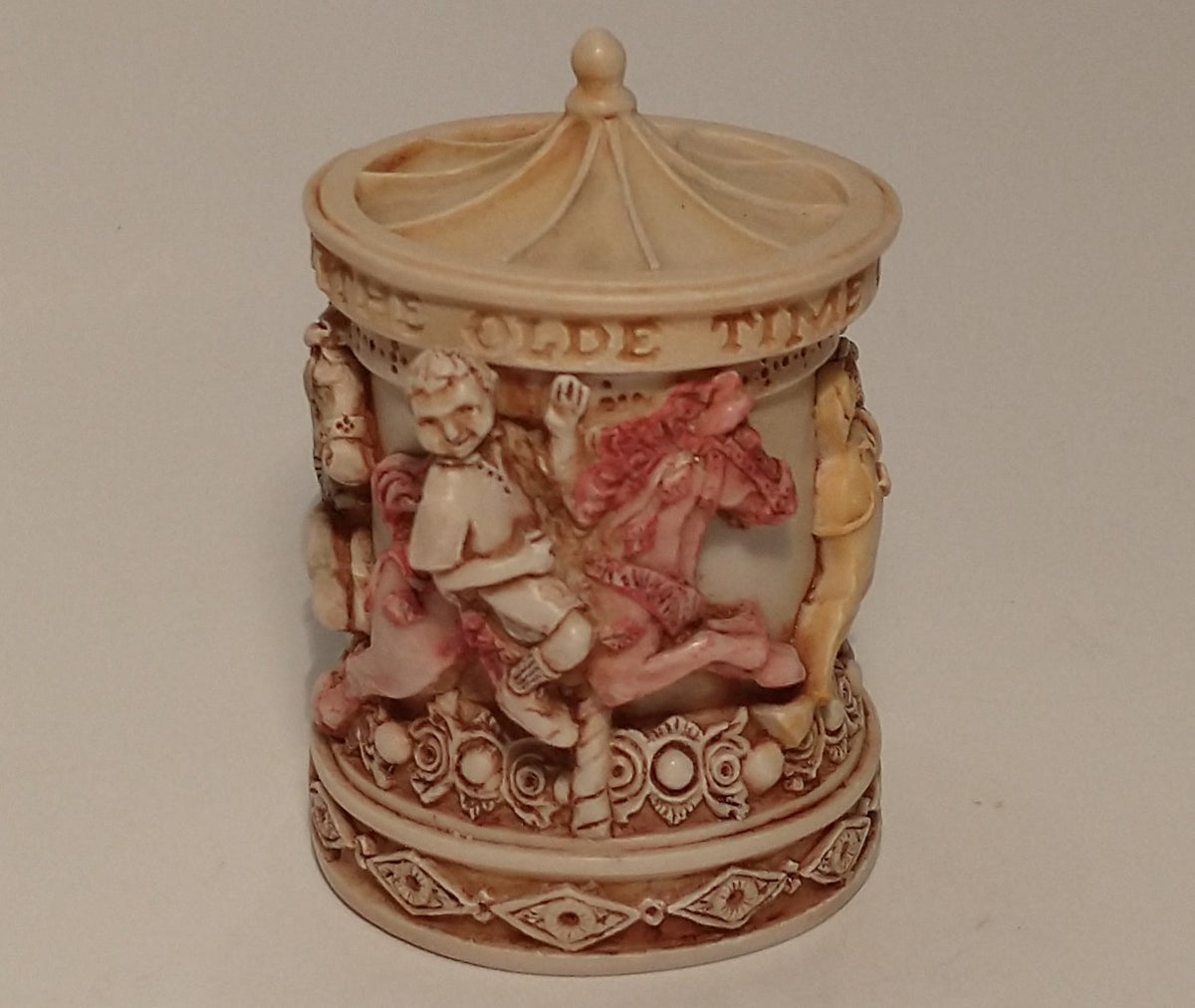 Olde Time Carousel – Jules Enchanting Gifts