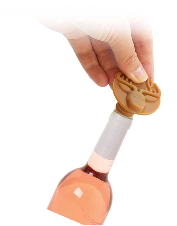 Reindeer Bottle Stopper – Jules Enchanting Gifts
